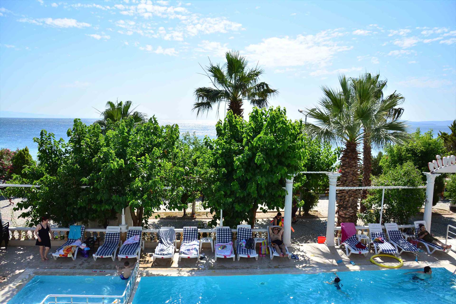 ocaklarhotelyasemin | Erdek Ocaklar Otelleri, Denize Sıfır Havuzlu Oteller